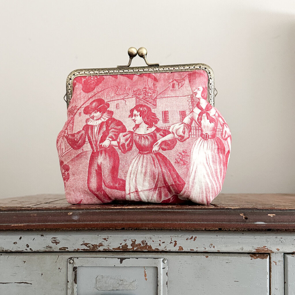 Hand Purse - Penny & Ivy